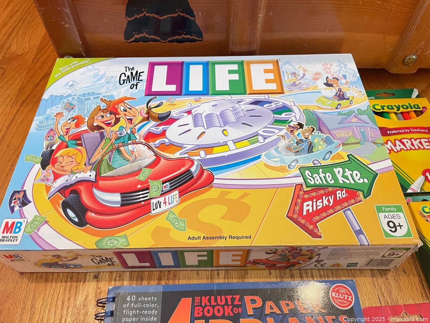 Wood storage chest, board game, UNO, Crayola markers & crayons, paper ...