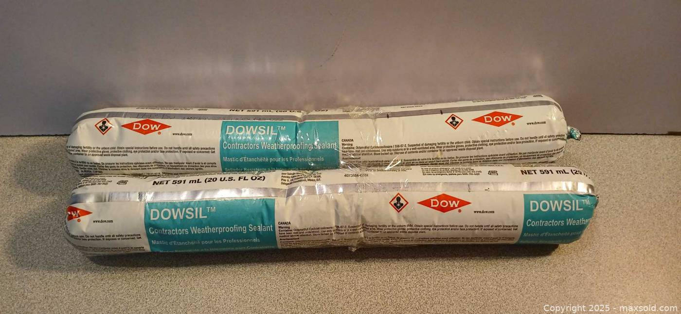 2 Dowsil waterproofing sealant tubes 20 fl oz | Maxsold