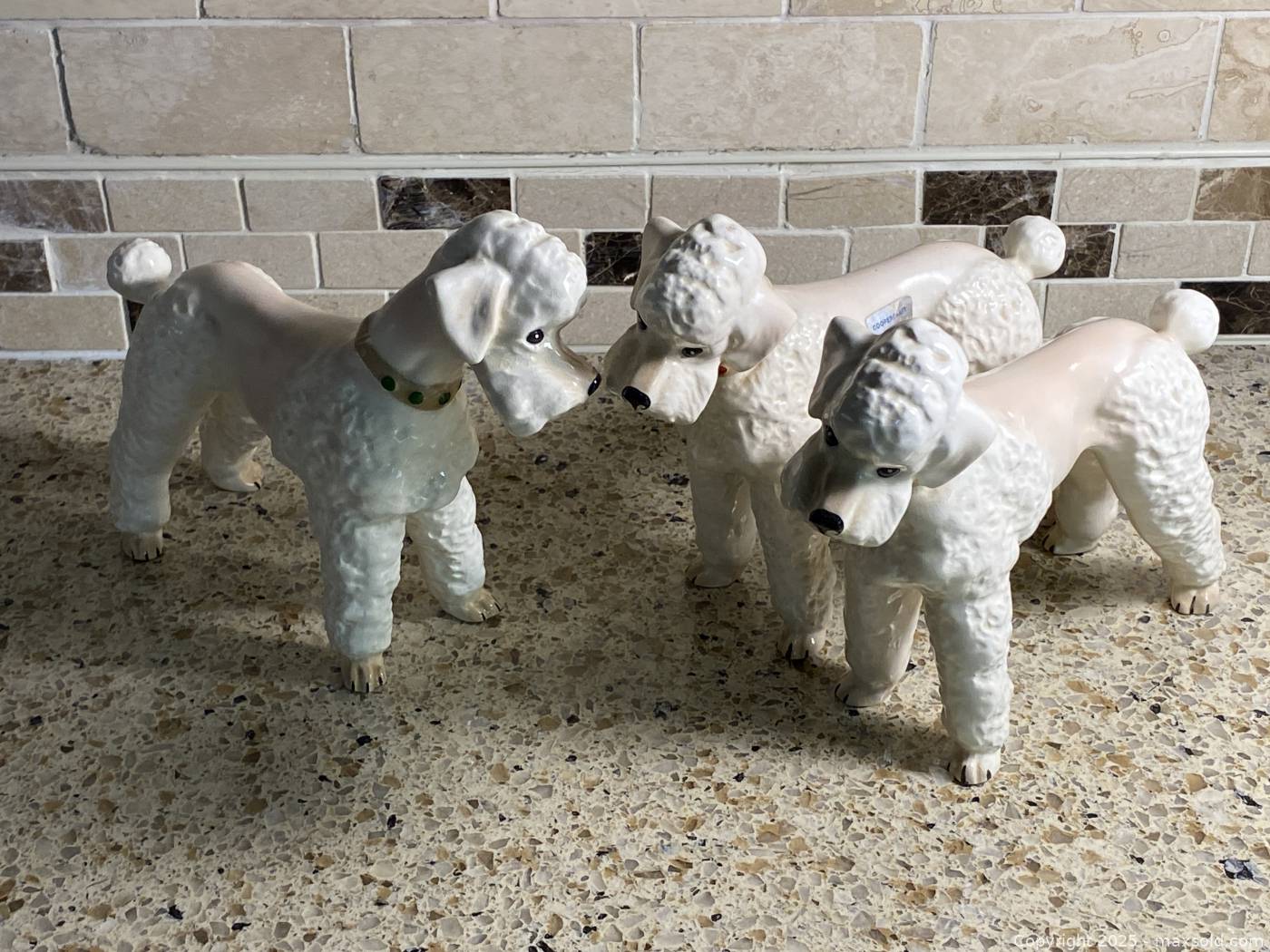Coopercraft ceramic poodle figurines set | Maxsold