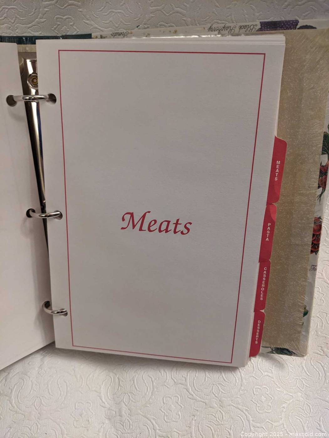 Kleer-Vu recipe album binder | Maxsold