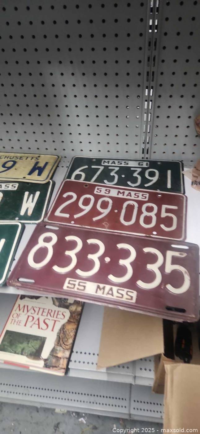 1951-1966 Massachusetts license plates | Maxsold