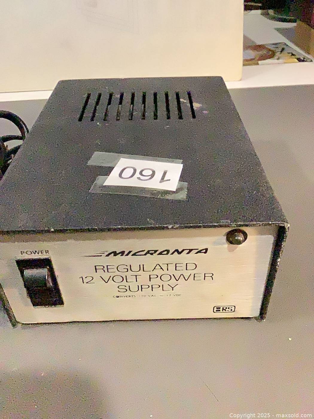 Micronta 12V Regulated Bench Power Supply | Maxsold