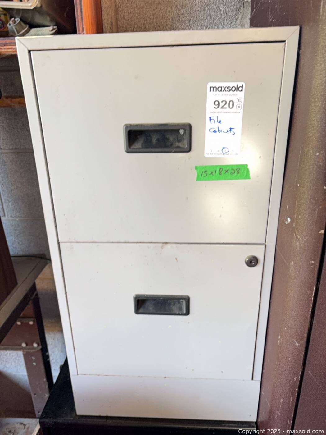 Metal 4-Drawer File Cabinet 15x18x28 in | Maxsold