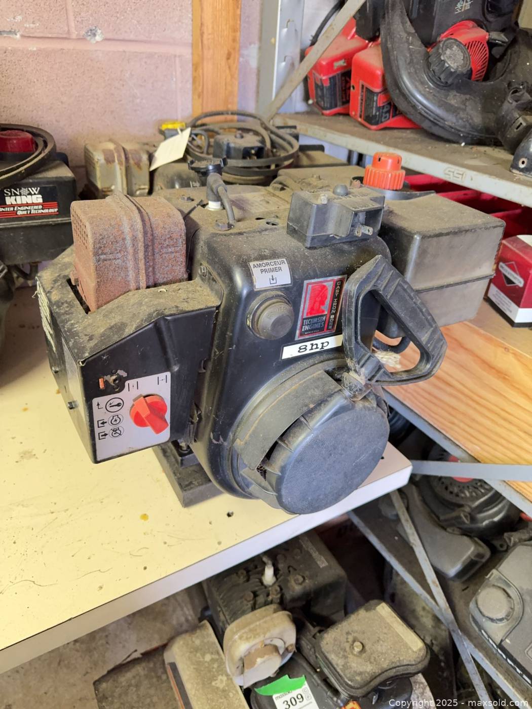 Small gasoline engines Craftsman Tecumseh | Maxsold