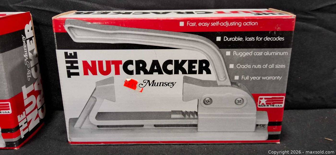 “The Nutcracker” cast aluminum lever nutcrackers by Munsey, model NC89 ...