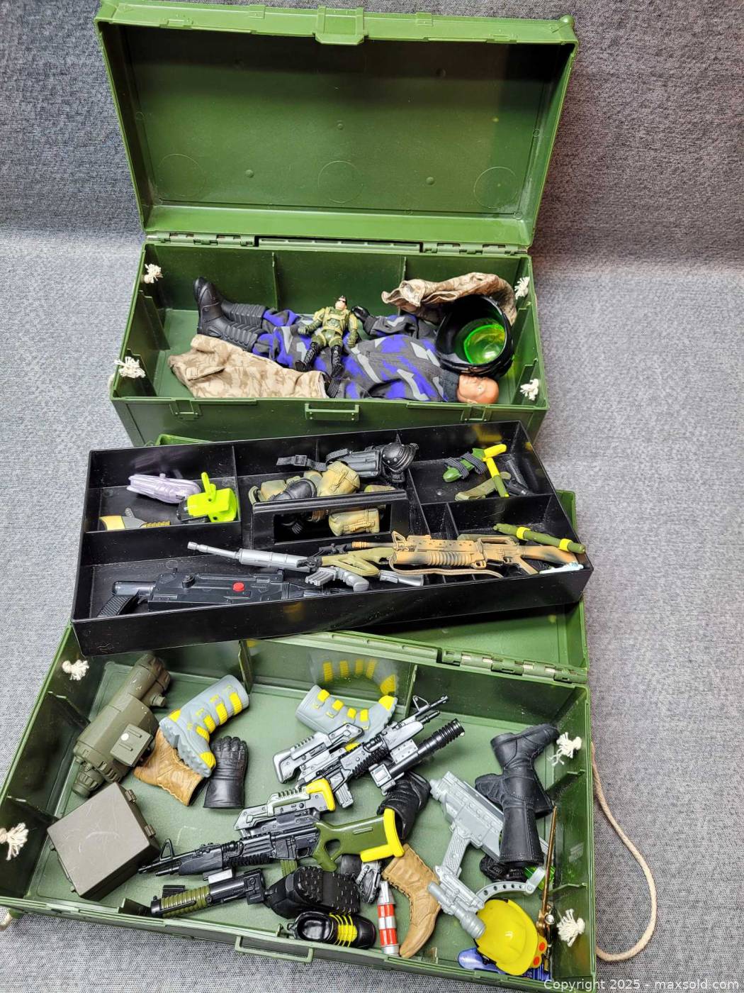GI Joe storage boxes, figures, accessories | Maxsold