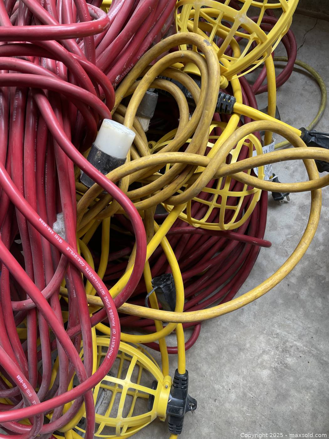 4 heavy-duty extension cords, shop work light, 50 ft construction ...