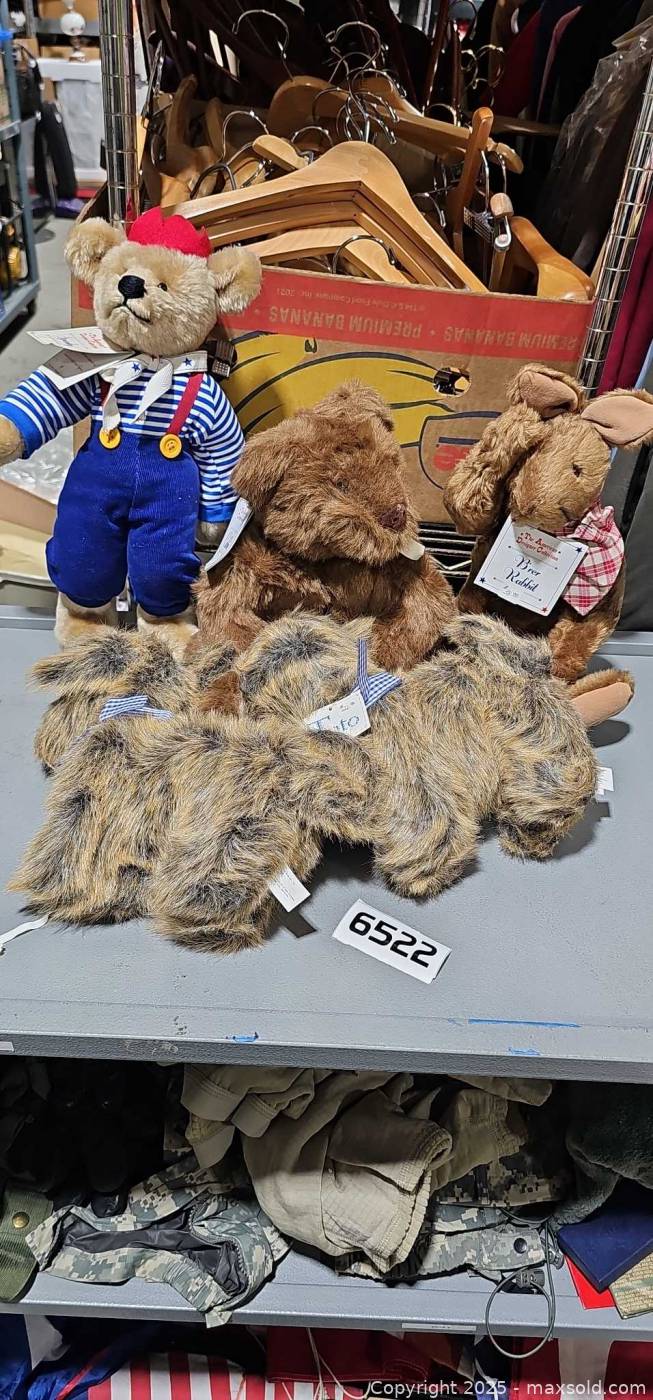 American Designer plush animals and Toto dogs | Maxsold