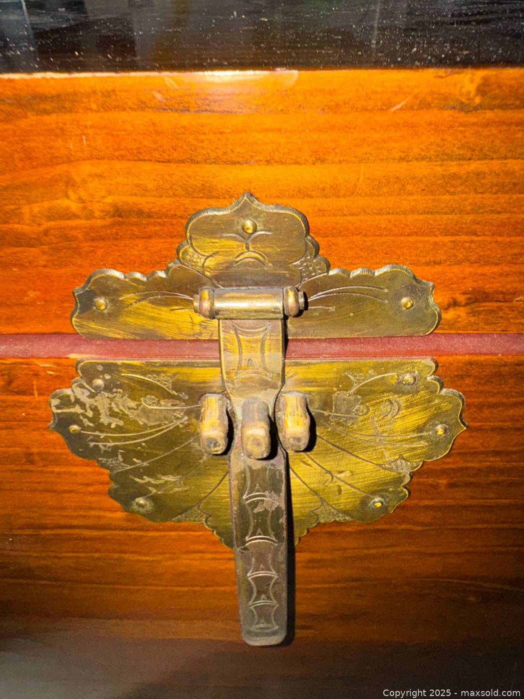 Maria Yee wood trunk brass hardware | Maxsold