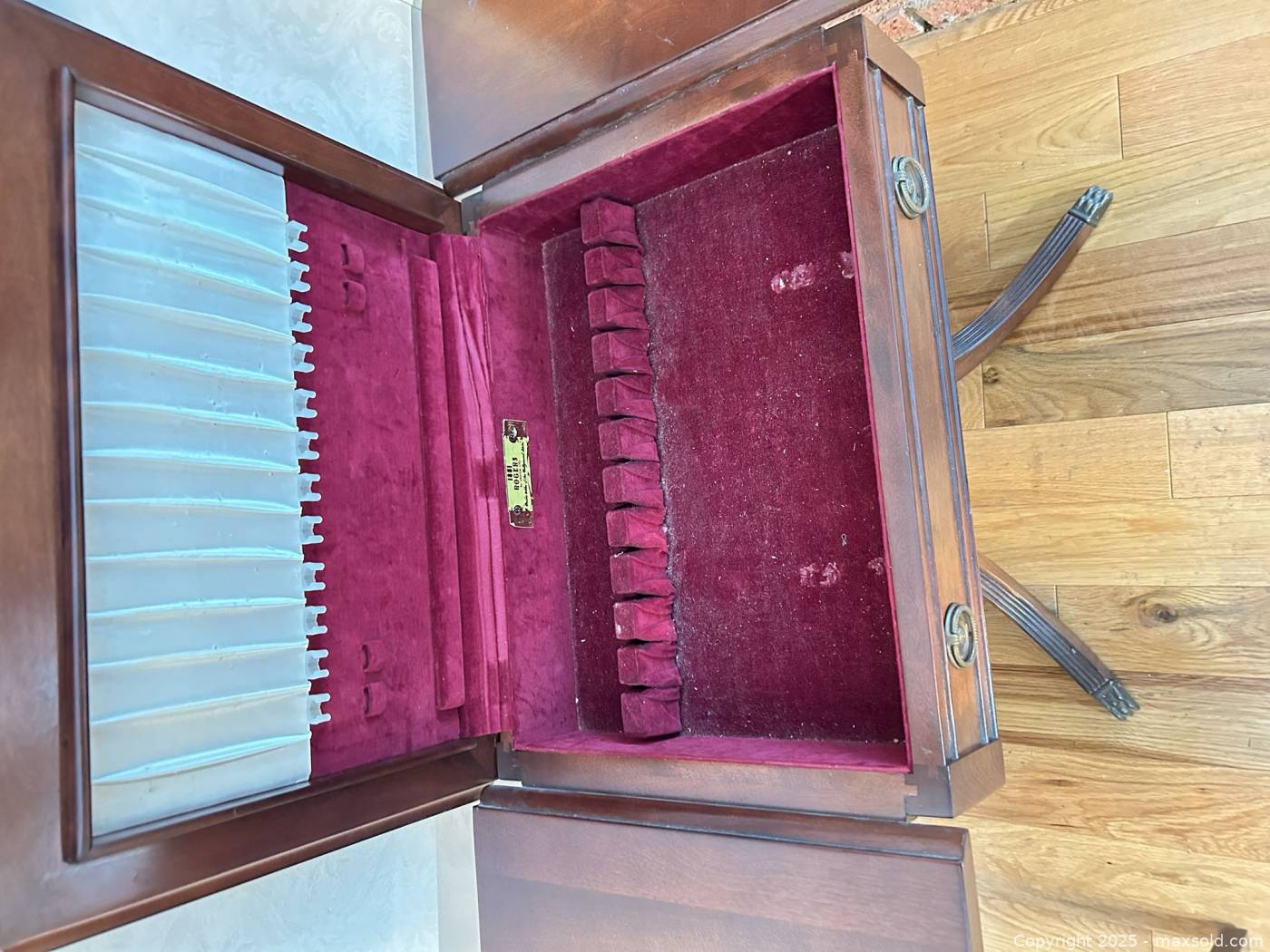 4-piece mahogany nesting tables and drop-leaf side table | Maxsold