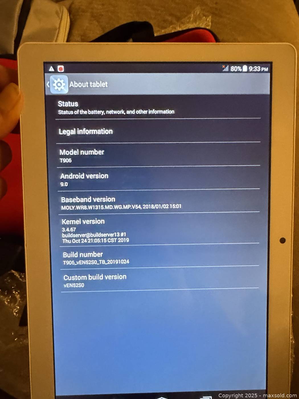 Android tablet T906 with case and charger | Maxsold