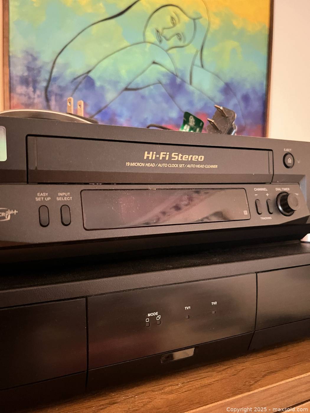 Sony VHS VCR And Dish ViP222k Receiver | Maxsold