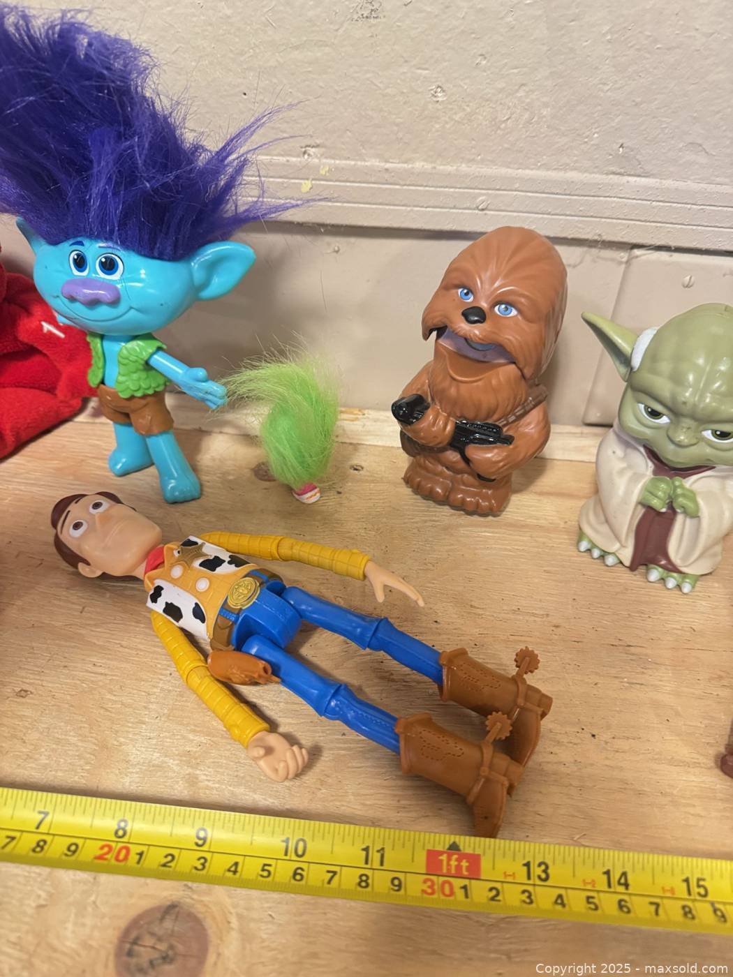 Star Wars, Trolls & Toy Story toys | Maxsold