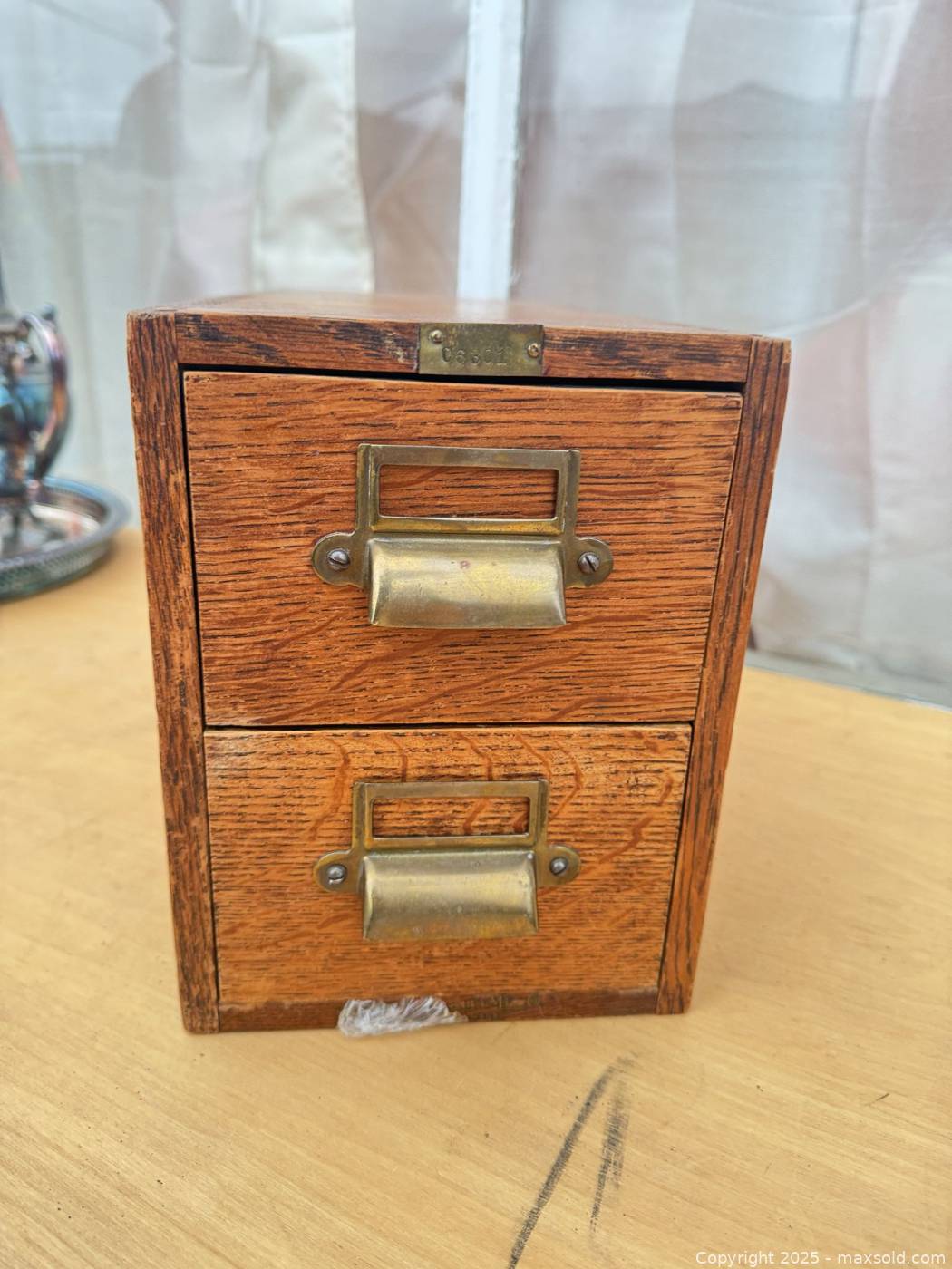 Wood 2-drawer index card file box | Maxsold