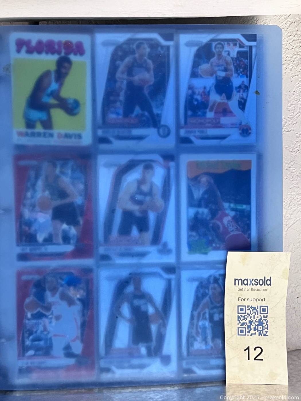Binder with approx 200 NBA trading cards | Maxsold