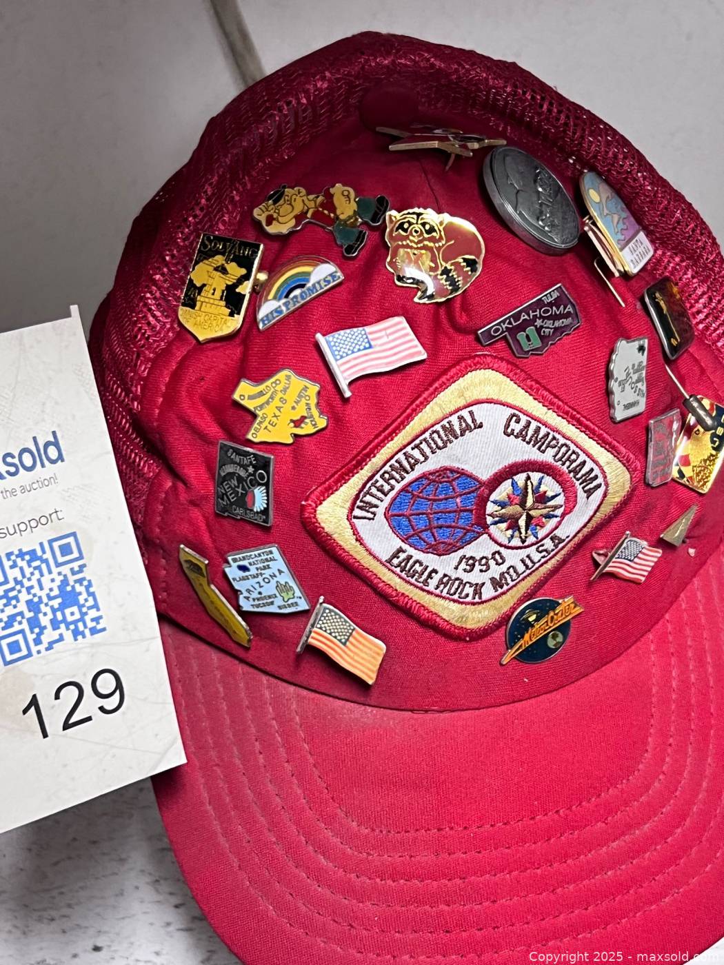 Vintage red International Camporama 1990 snapback with 19 souvenir pins ...