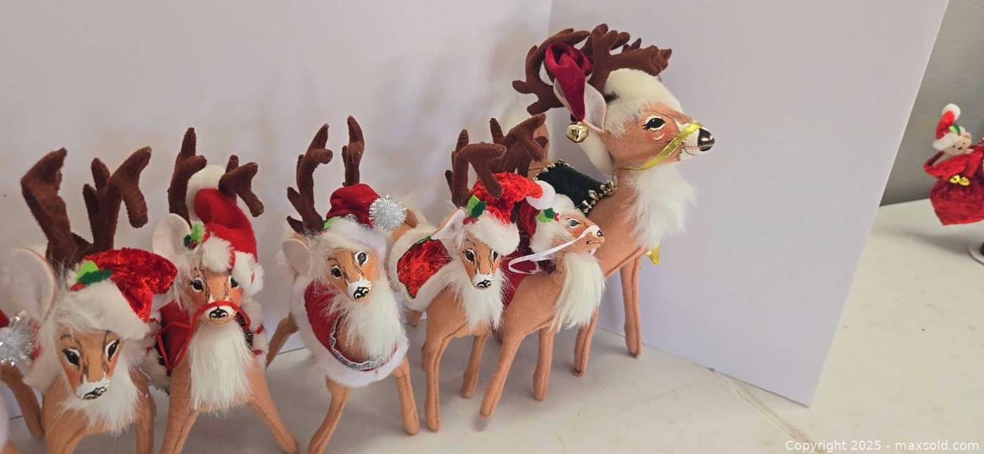 Annalee felt Christmas reindeer figures, 8 | Maxsold