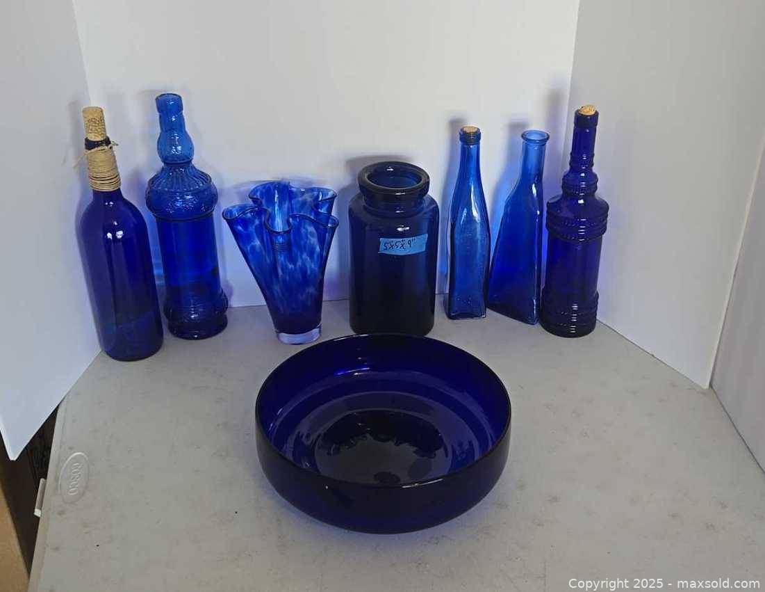 Cobalt Blue Glassware, 8-Piece | Maxsold