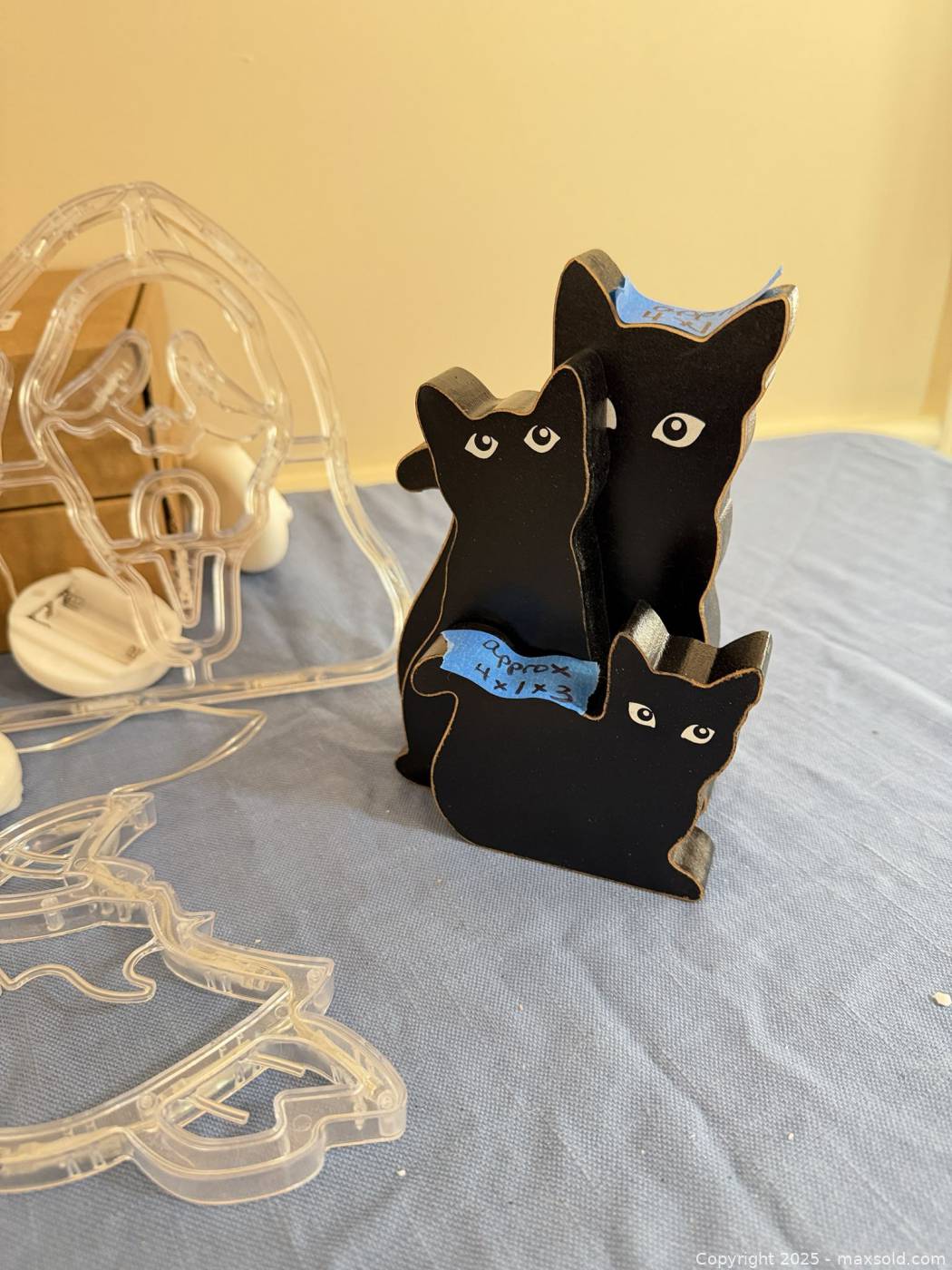 Smart Light ring lamp, acrylic LED shapes, Possible Dreams figurine ...