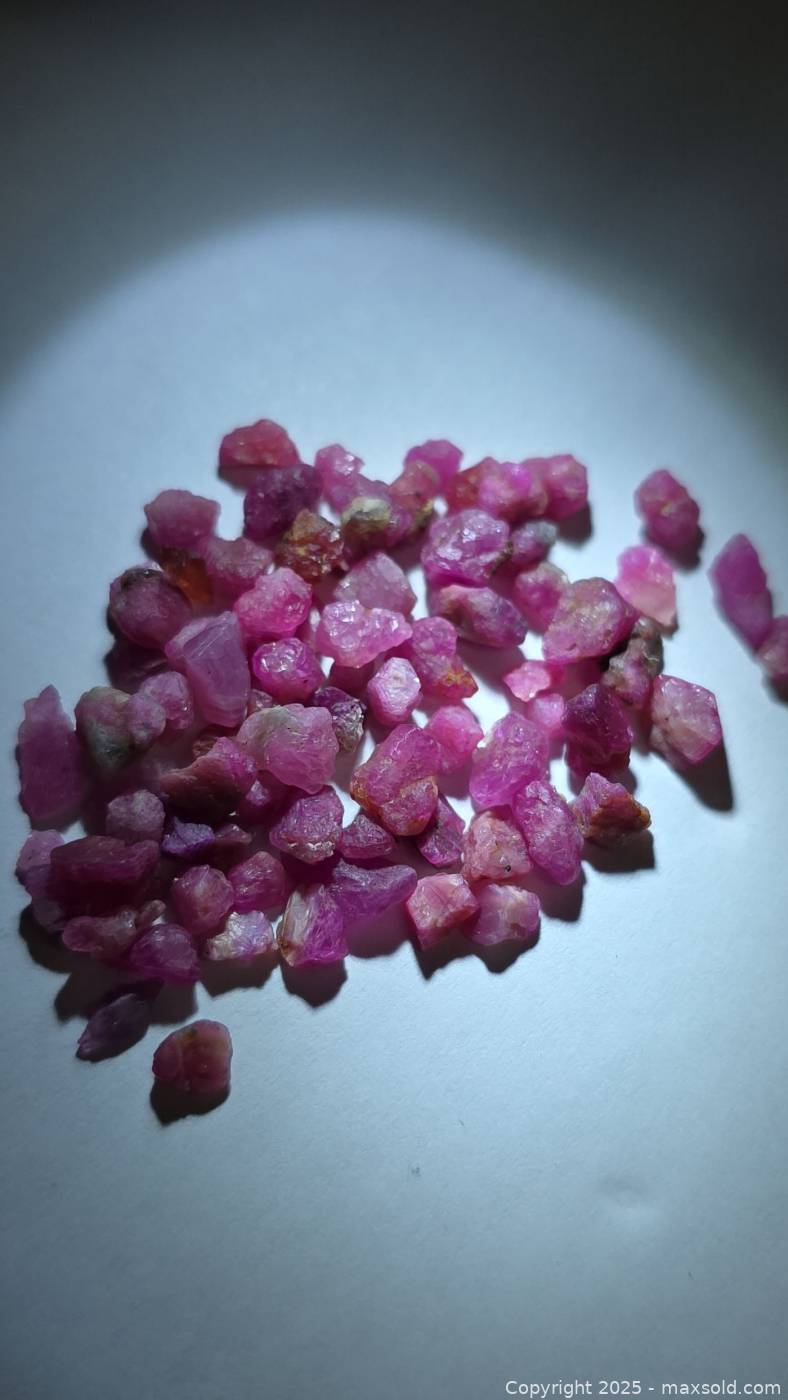 25.31ct Tanzanian Ruby Crystals | Maxsold