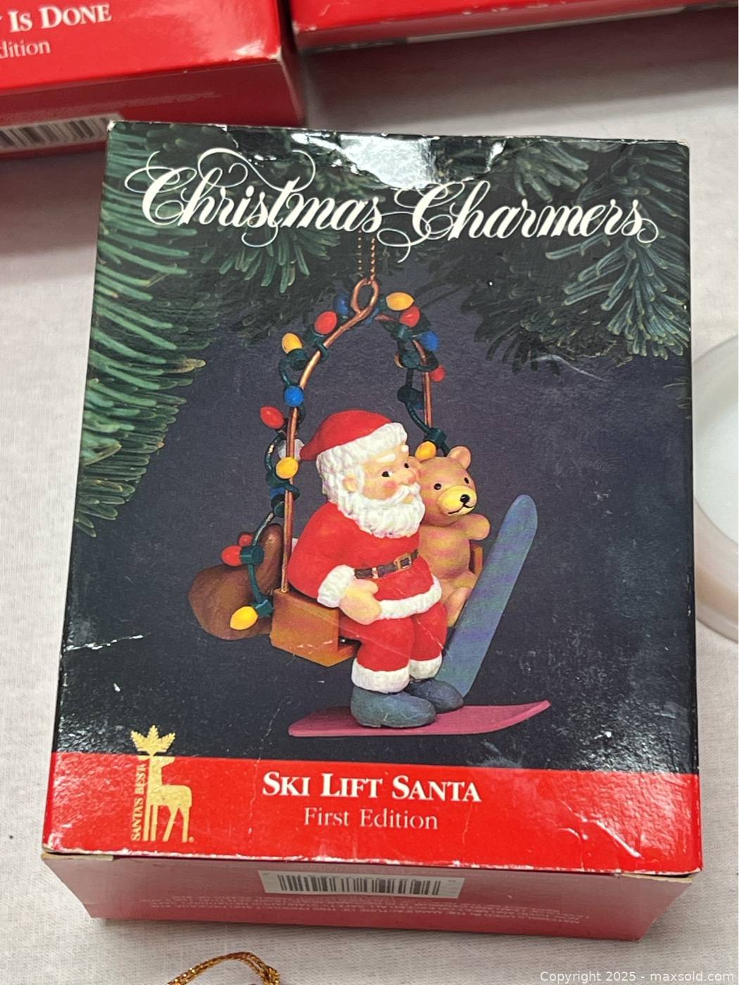 Santa’s Best Christmas Charmers boxed ornaments – 5 | Maxsold