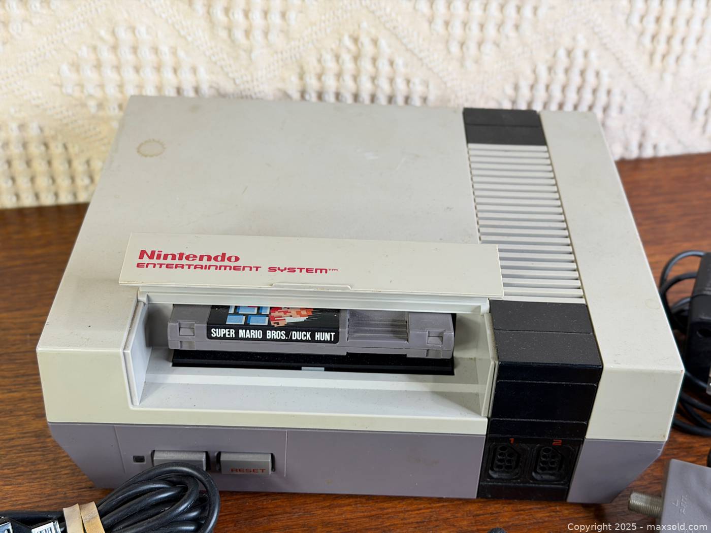 Nintendo Entertainment System console bundle | Maxsold