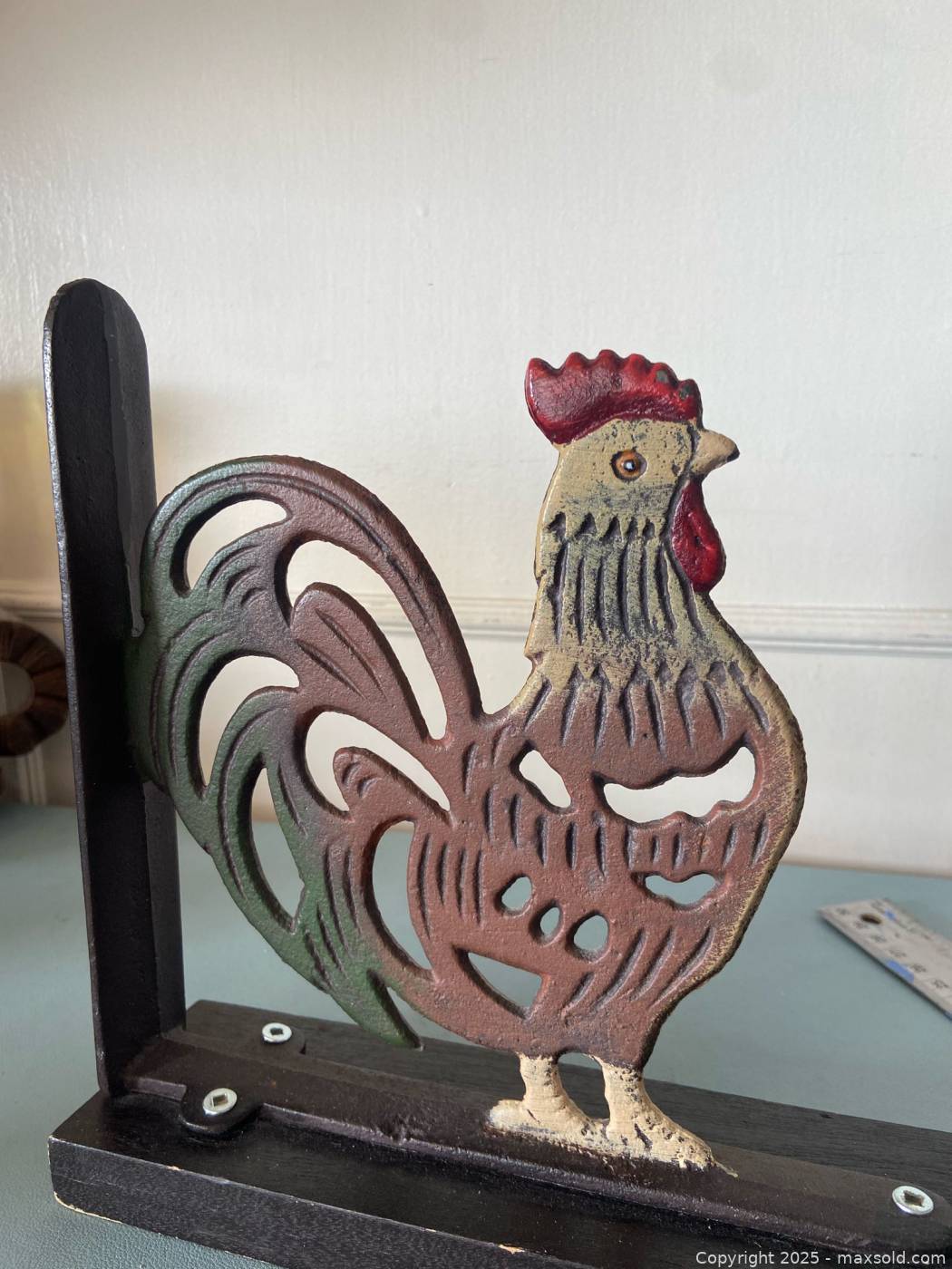 Cast iron rooster bookend | Maxsold