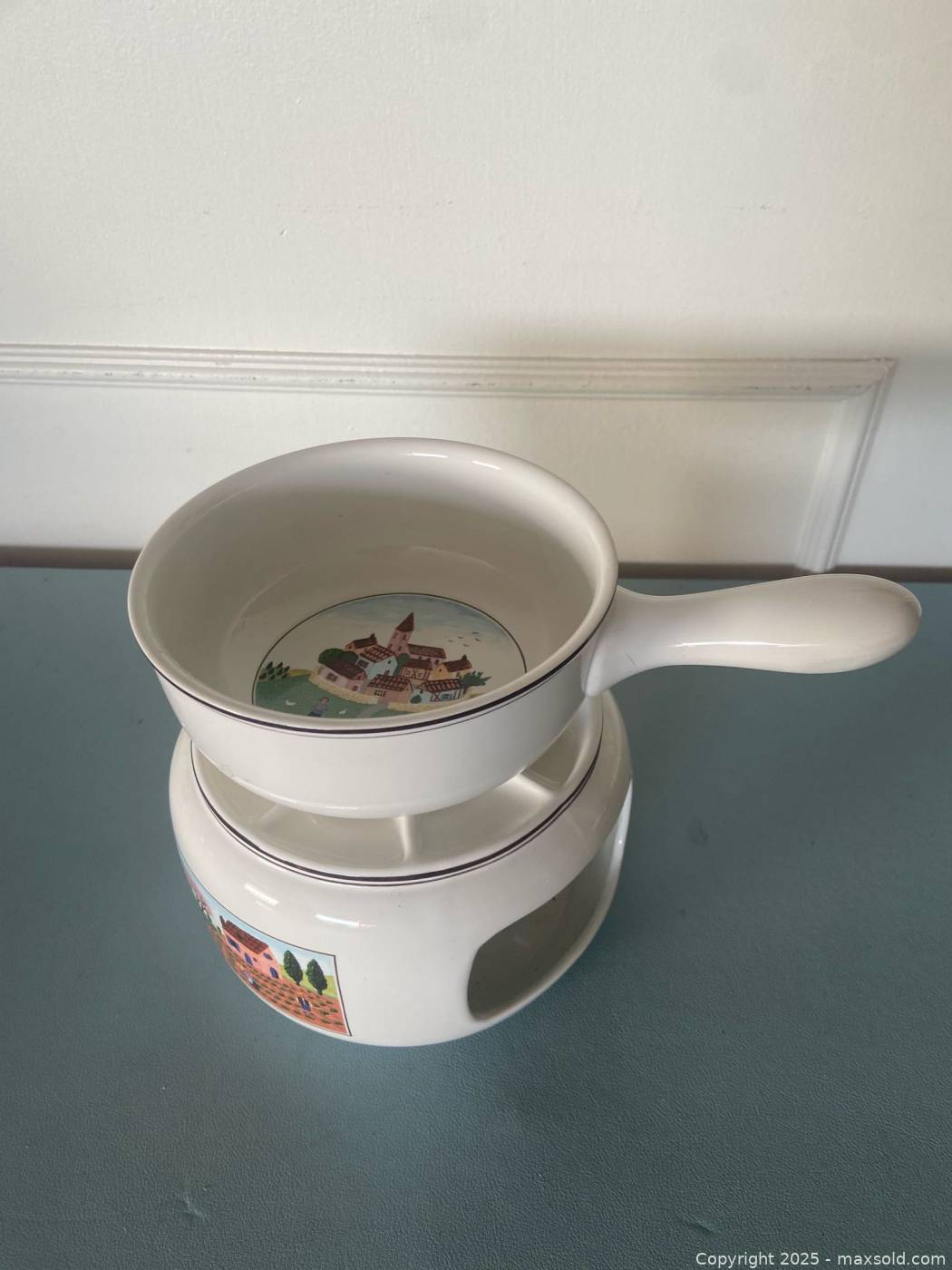 Villeroy & Boch Design Naif Ceramic Fondue Pot and Warmer | Maxsold