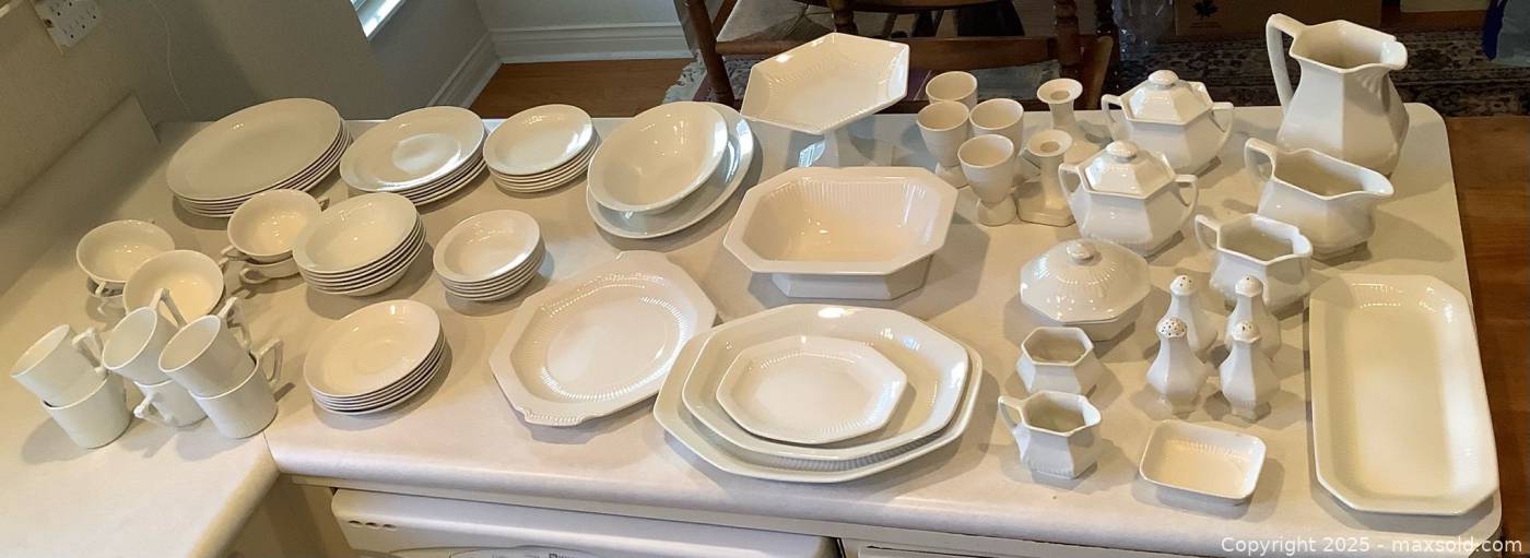 William Adams Real English Ironstone dinnerware set ~60 pcs | Maxsold