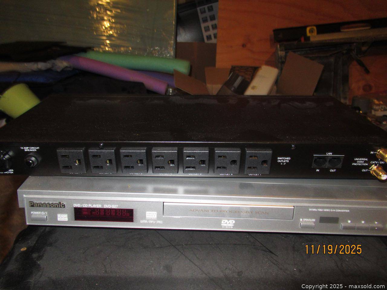 Panamax MR4000, Panasonic DVD-S27, Yamaha CDC-645, Pioneer SC-91, Apple ...