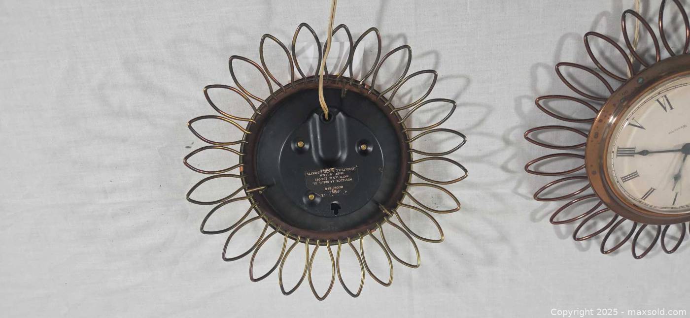 Westclox Frill Electric Wall Clocks | Maxsold