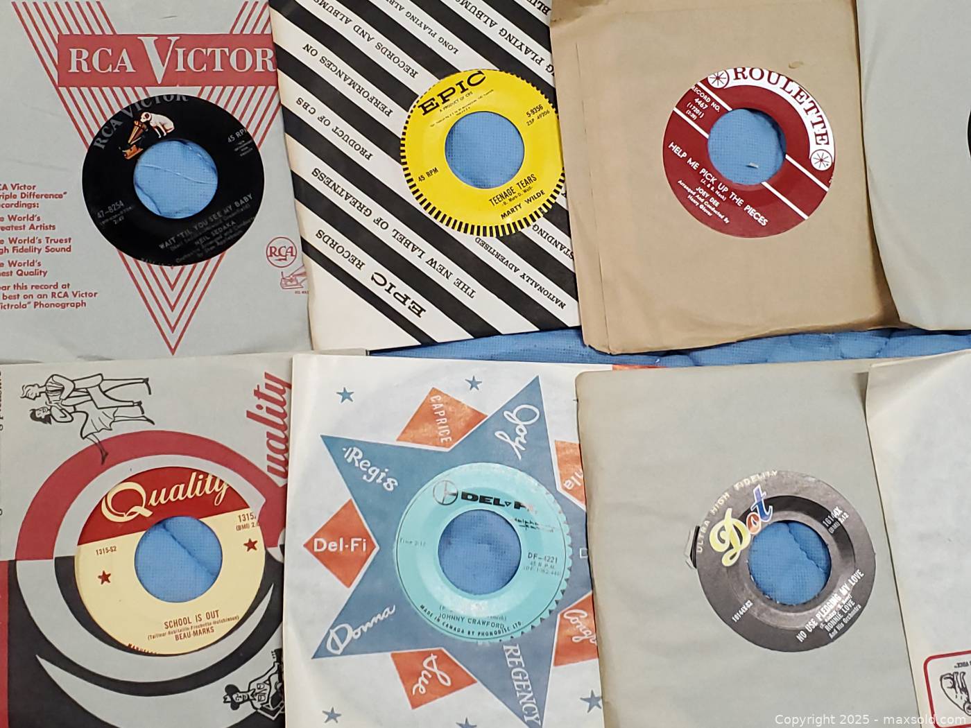 7-inch 45 RPM Vinyl Singles Collection | Maxsold