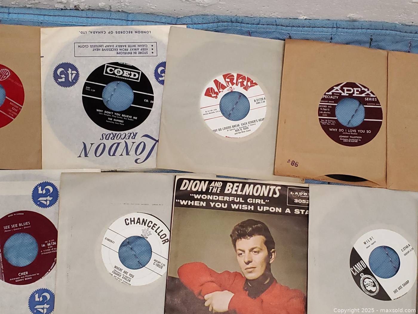 7-inch 45 RPM Vinyl Record Collection | Maxsold