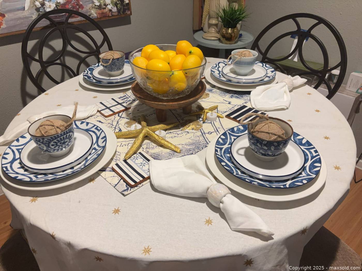 Nautical themed table ensemble | Maxsold