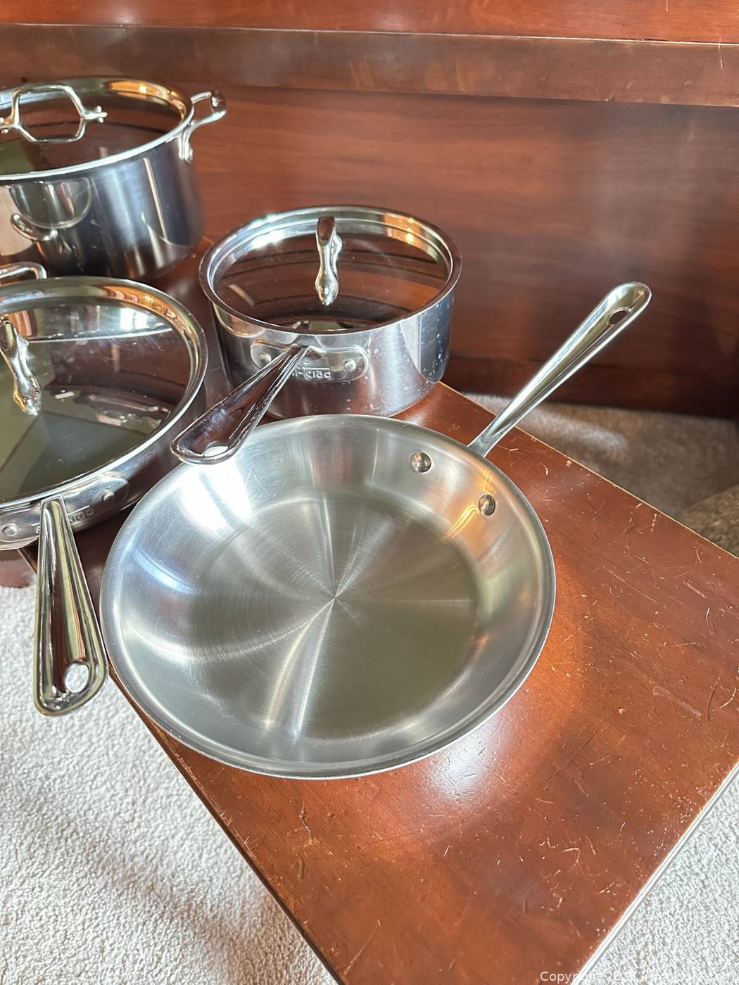 All-Clad D3 3-ply stainless cookware set | Maxsold