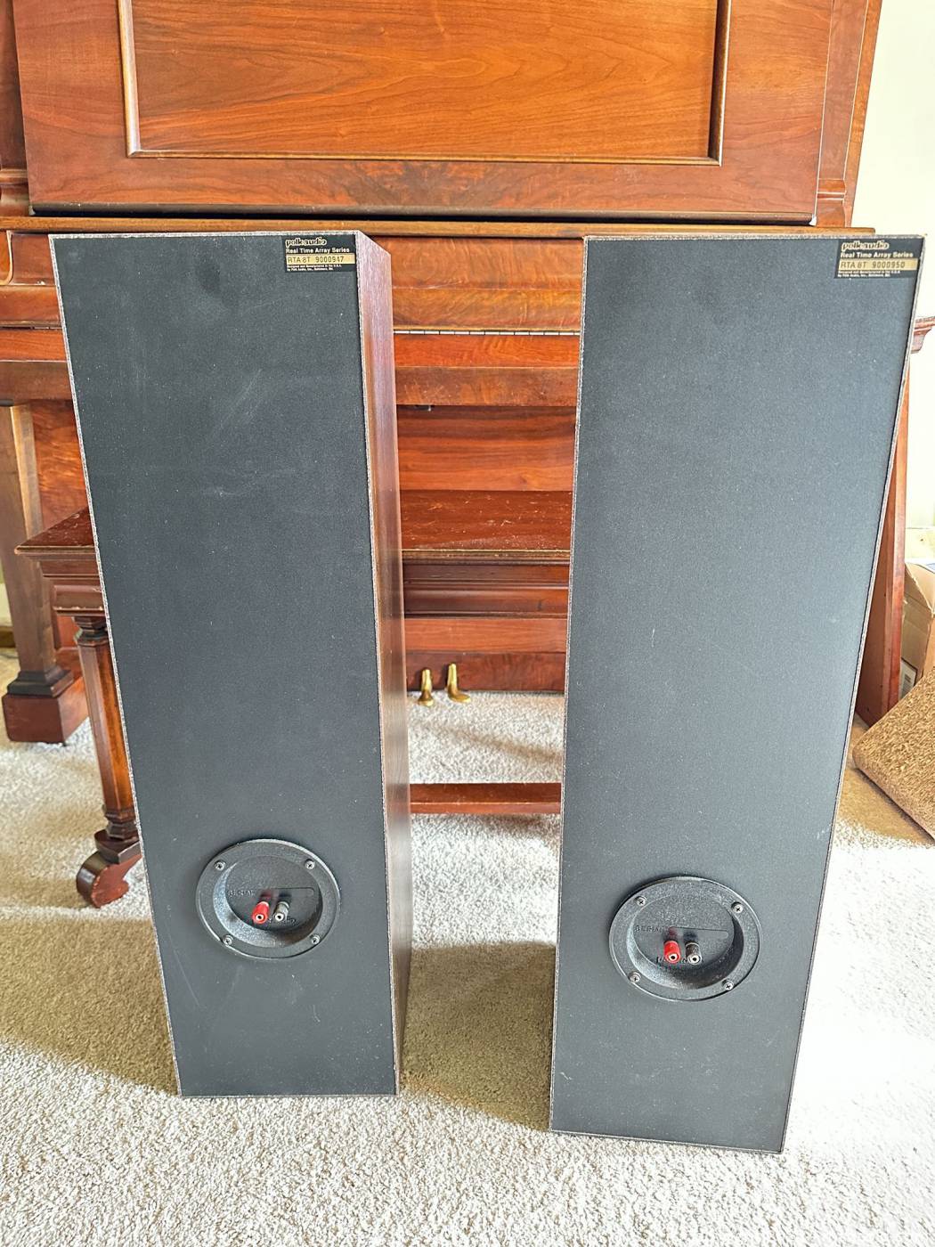 Polk Audio RTA 8T floor speakers pair | Maxsold