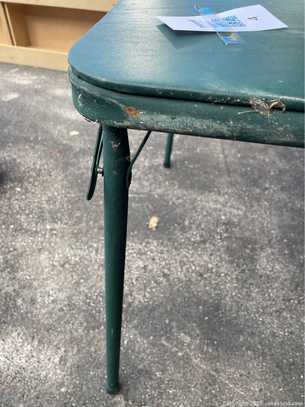 Green square folding card table | Maxsold