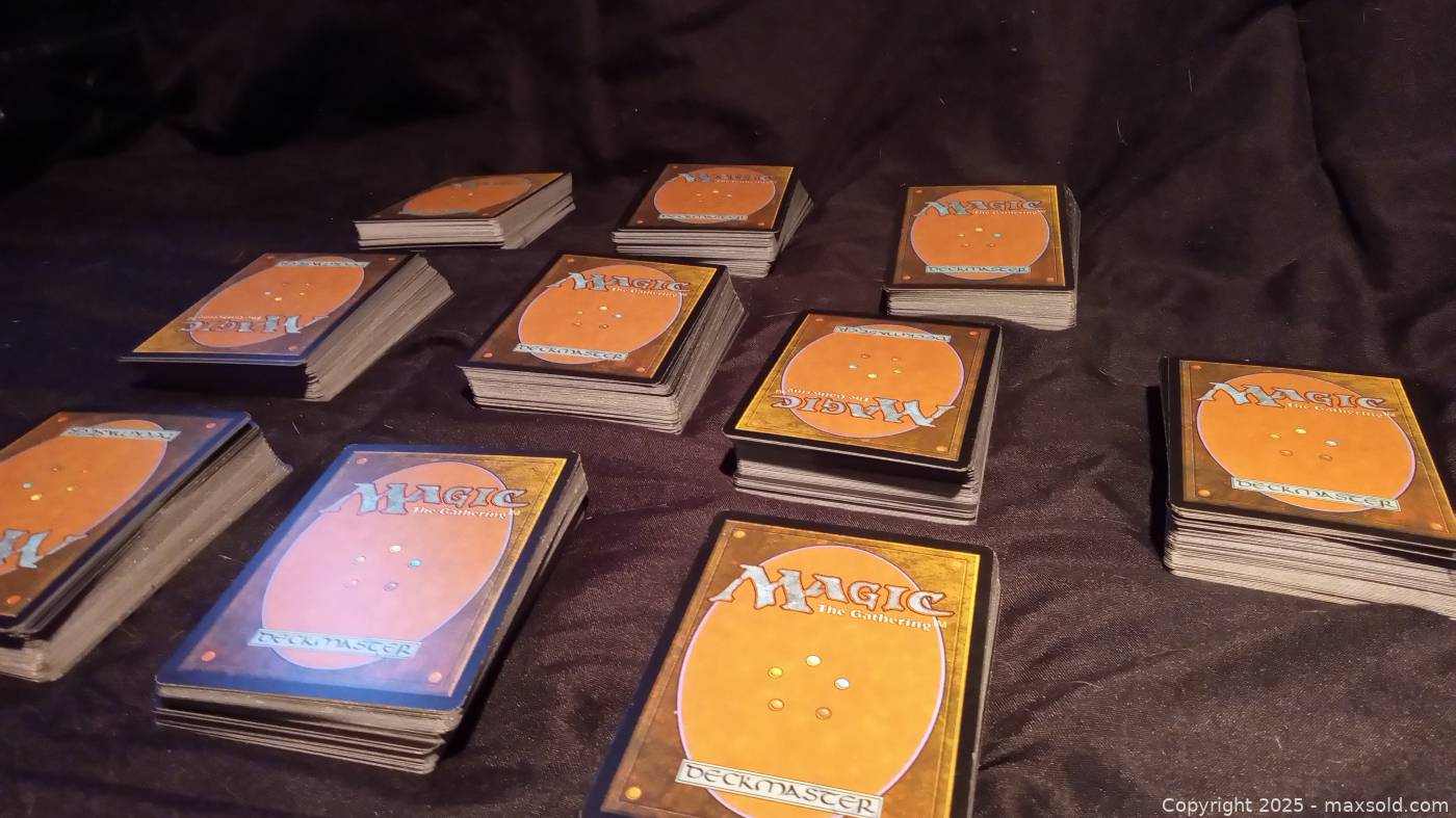 500 Magic: The Gathering trading cards | Maxsold