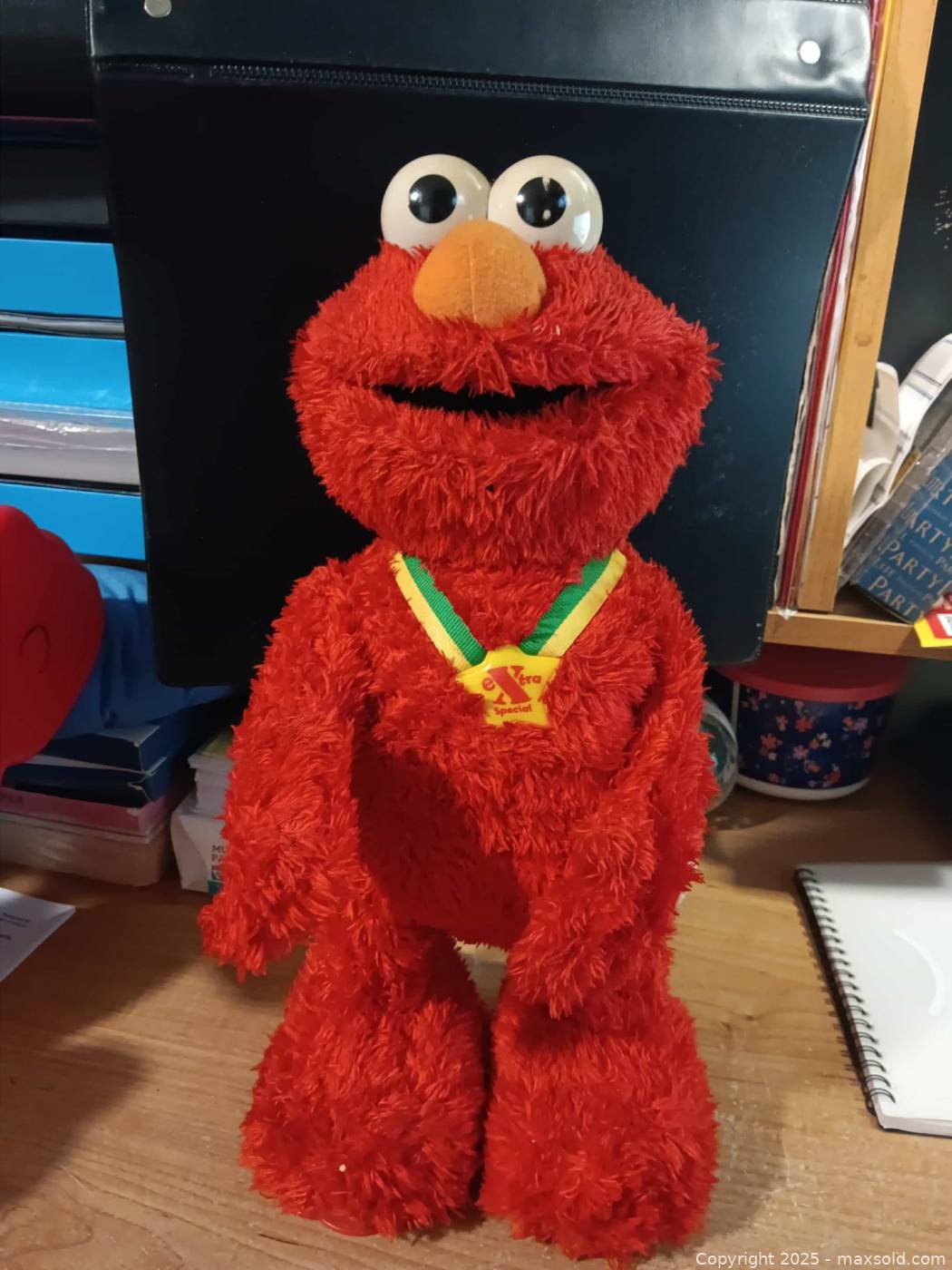 Sesame Street Elmo battery-operated toys | Maxsold