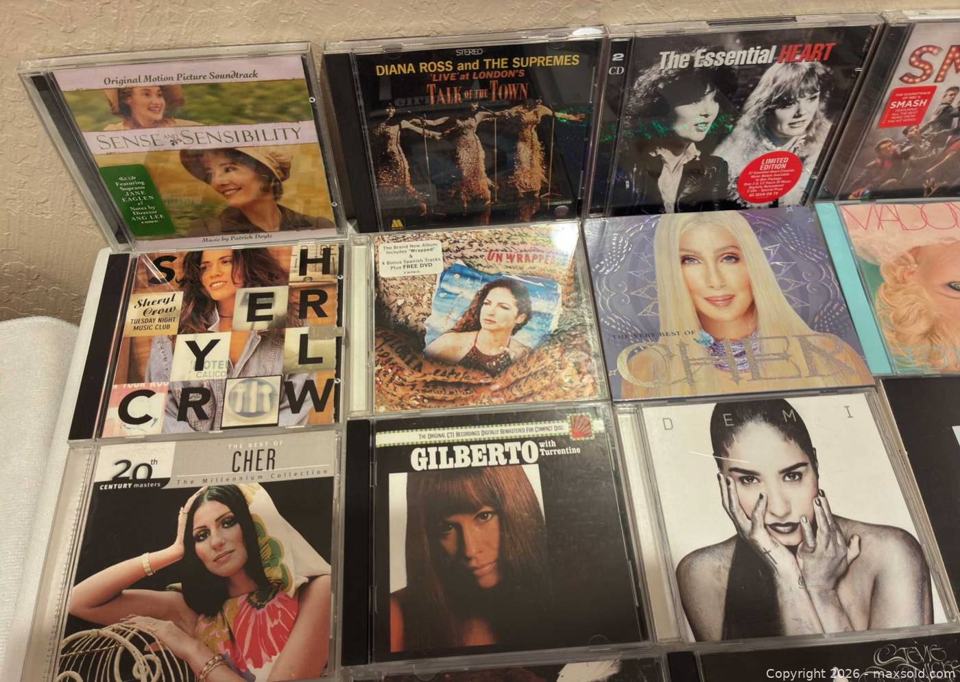 36 Rock & Pop Female Vocalist CDs | Maxsold