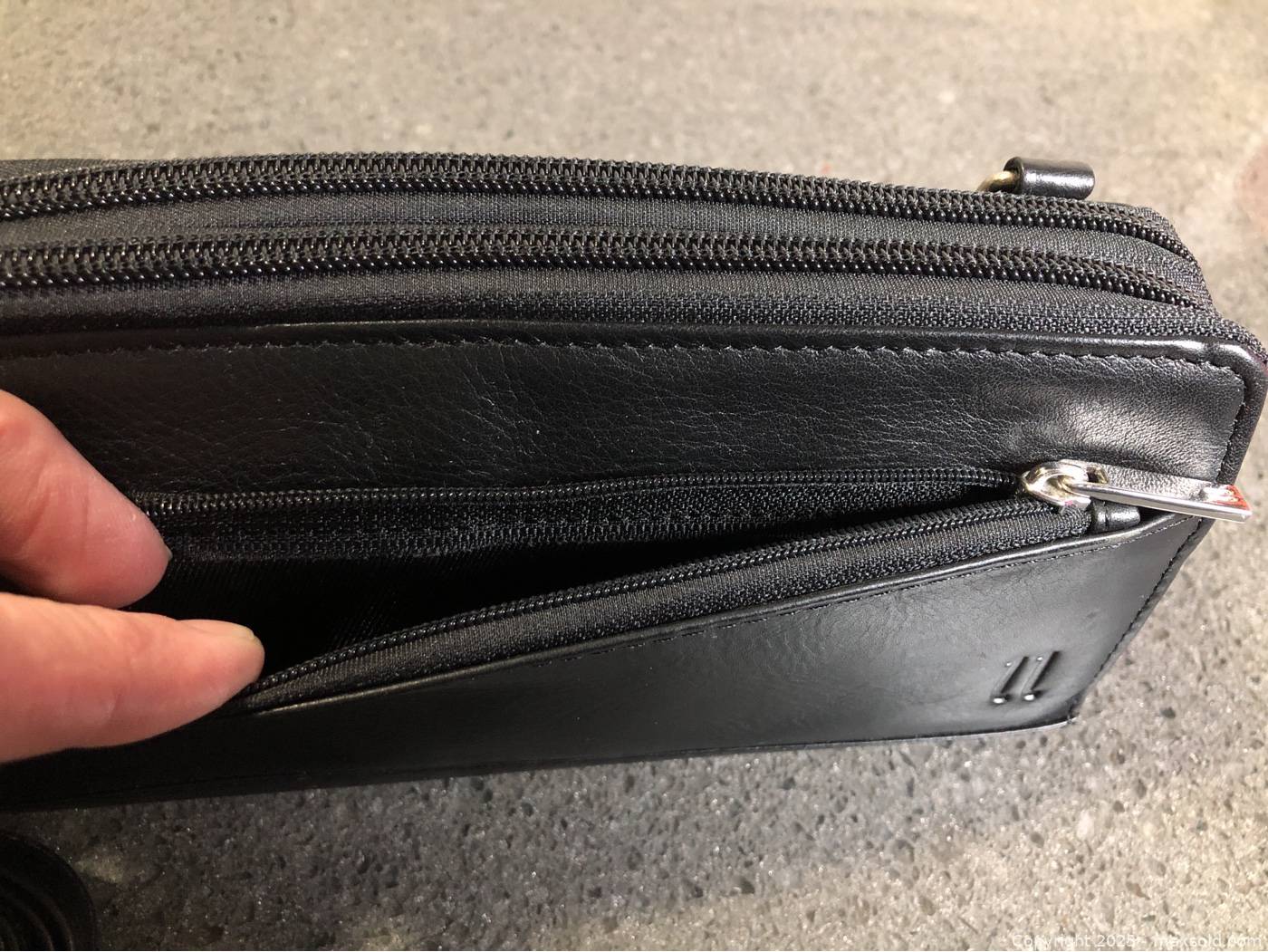 Pelle genuine leather wallet purse | Maxsold