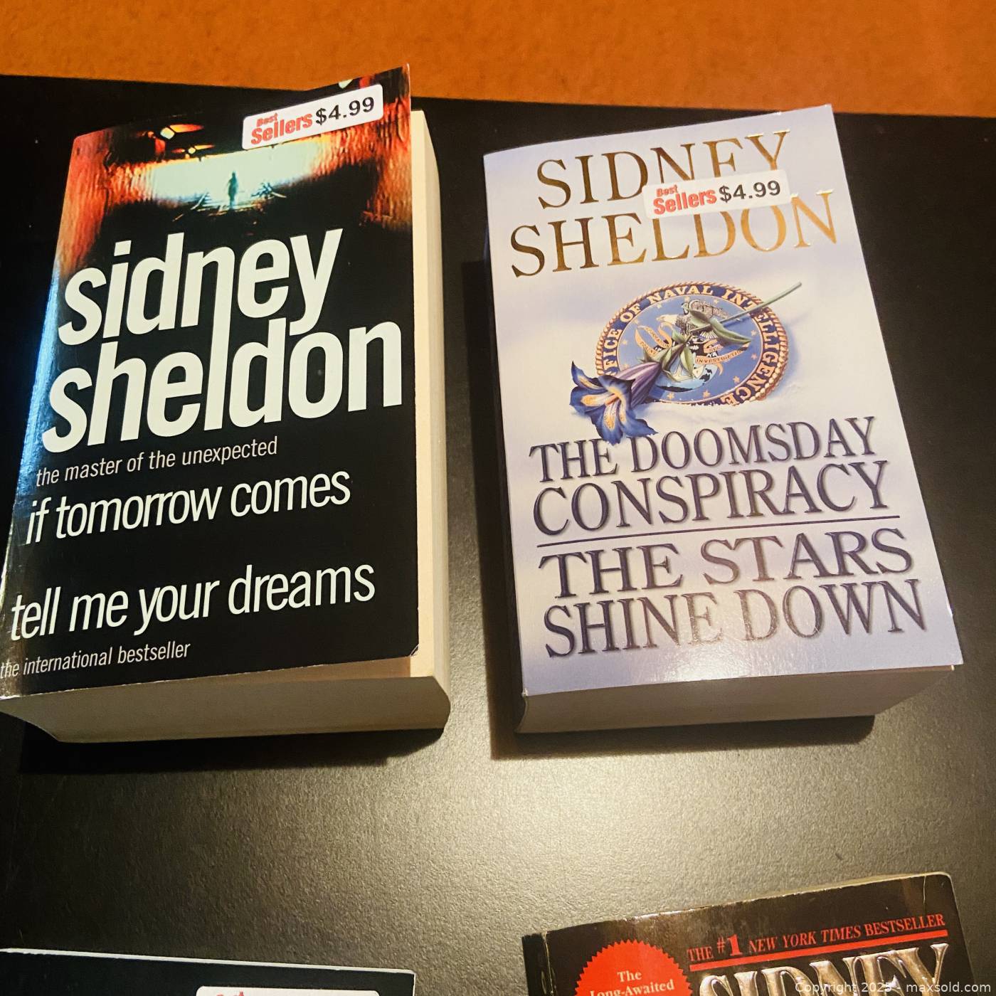Sidney Sheldon paperback novels, 4 books, 6 titles | Maxsold