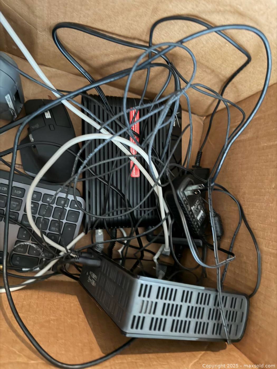 Computer peripherals and networking devices lot | Maxsold