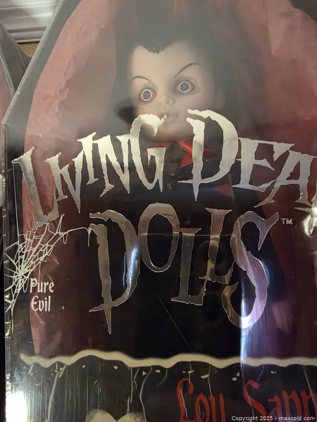 Boxed Horror Collectible Dolls | Maxsold