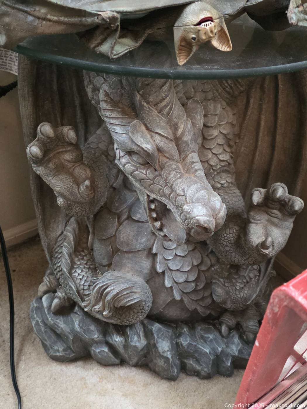 Glass-Top Dragon Side Table Lamp | Maxsold