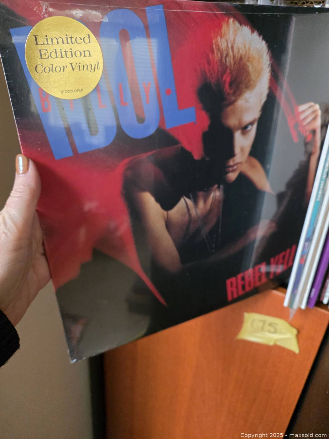 Vinyl record lot approximately 60–120 pieces | Maxsold