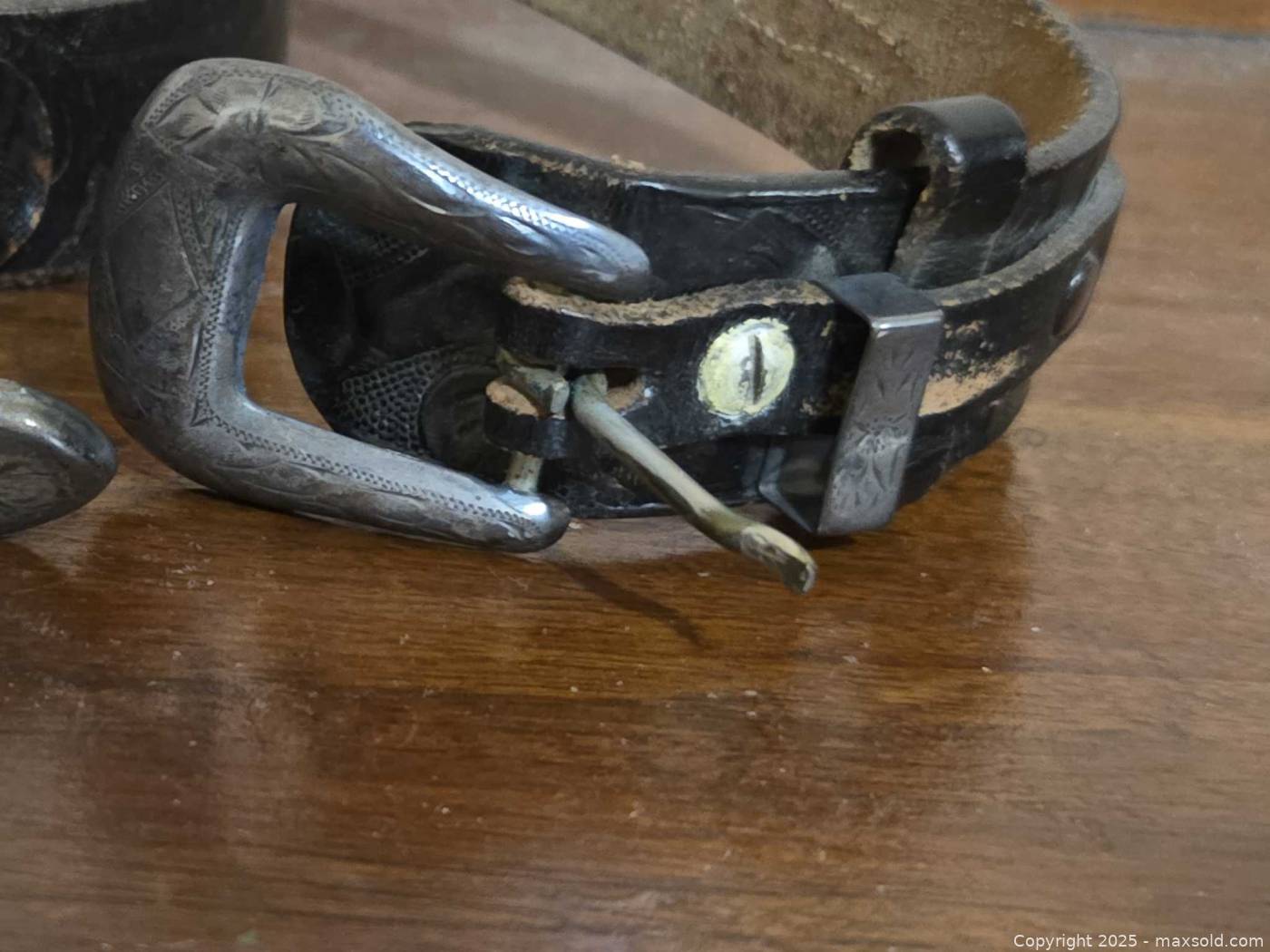 Leather belt with sterling silver ranger buckle set | Maxsold