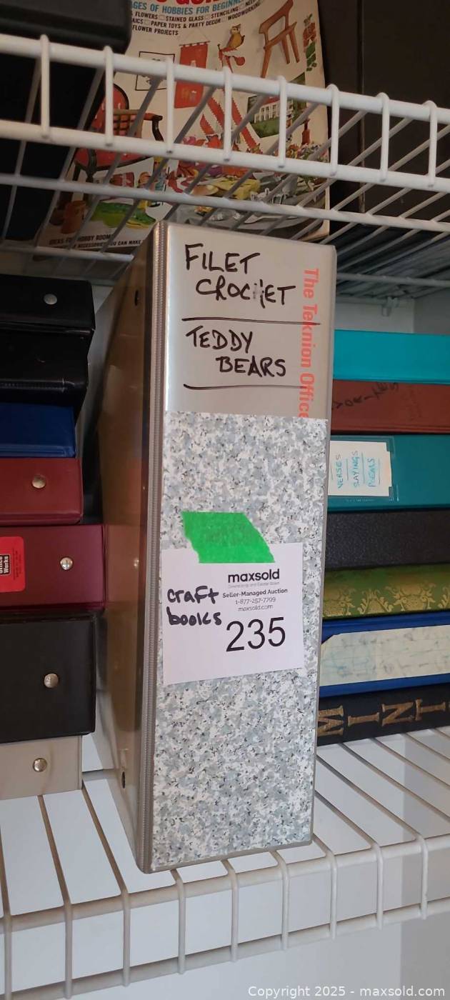7 binders of crochet and filet patterns | Maxsold
