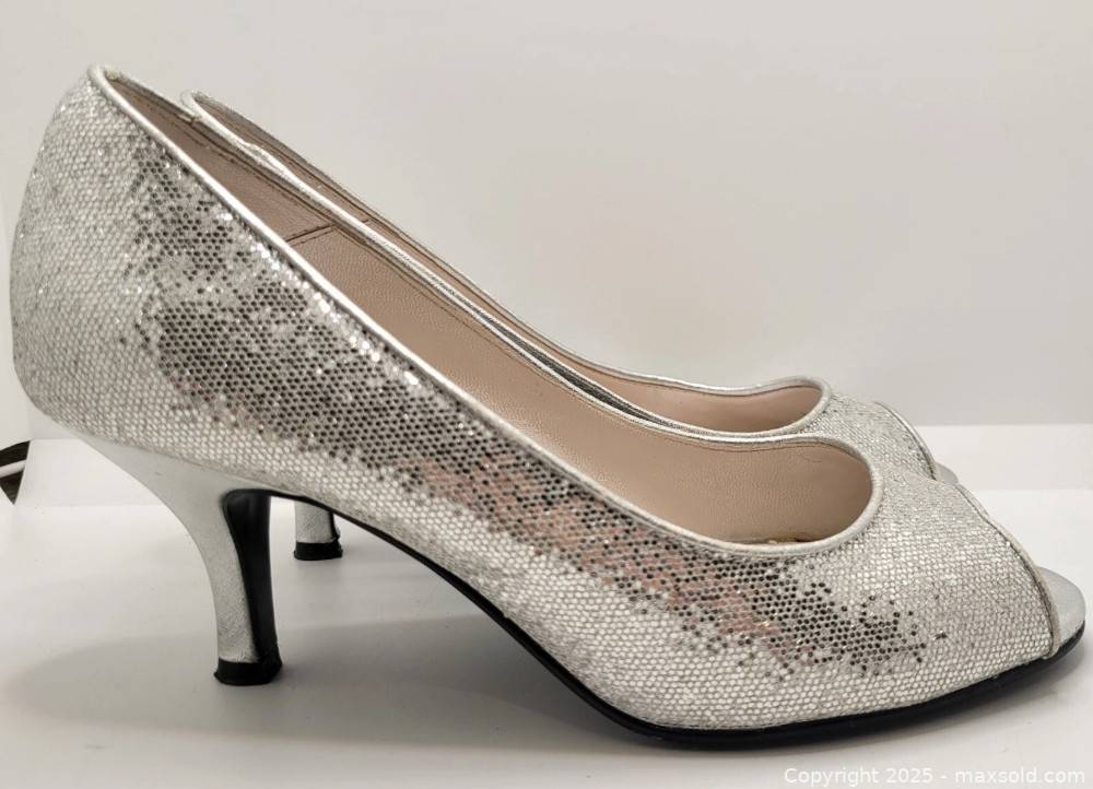 Caparros Silver Glitter Open-Toe Heels 8C | Maxsold