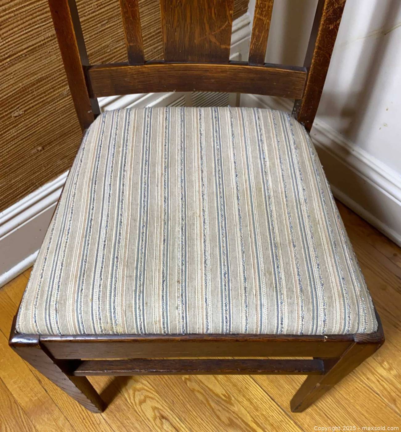 Solid Oak Mission-Style Side Chair | Maxsold